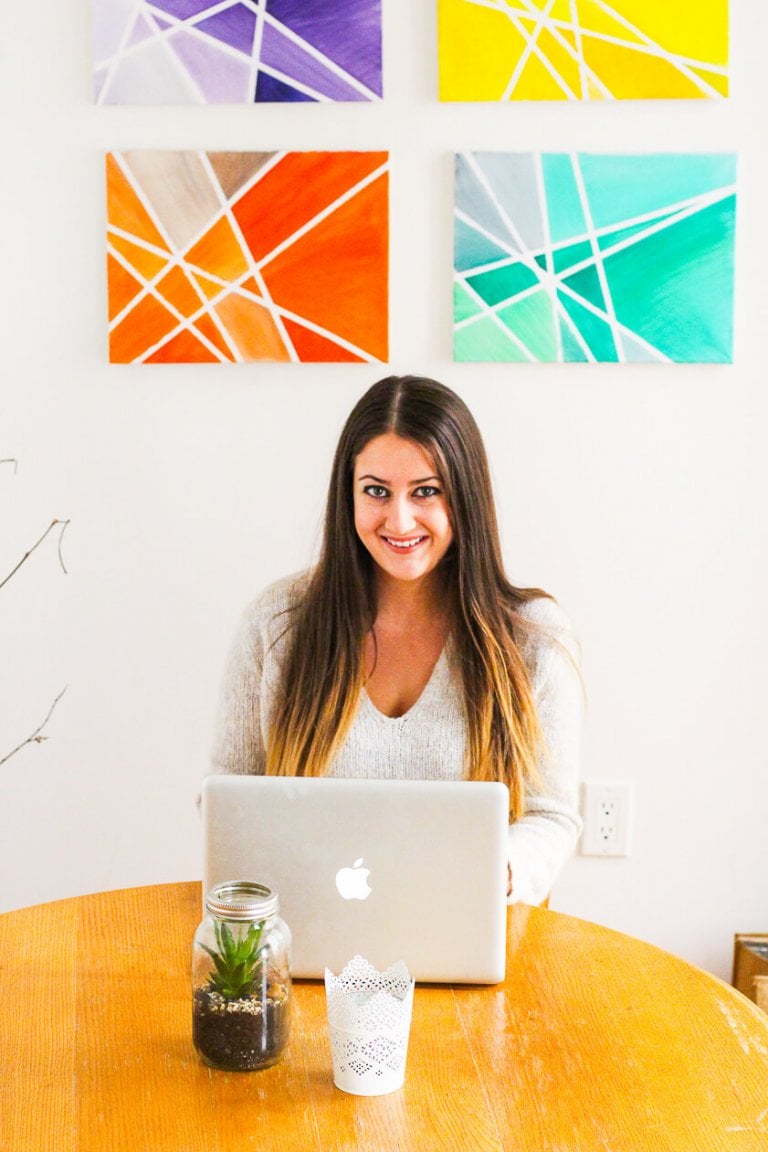 About Taylor Stinson & The Girl On Bloor - The Girl on Bloor