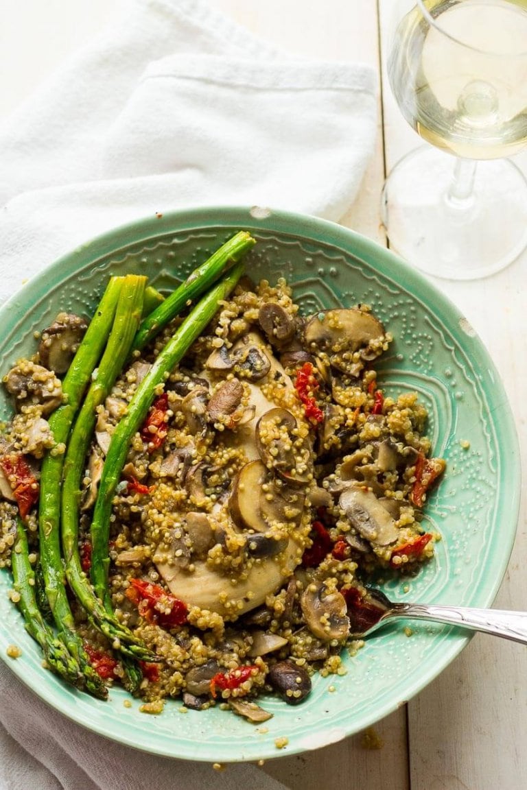 17+ Easy One Skillet Recipes for Weeknight Dinners - The Girl on Bloor