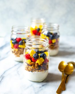 Healthy Fruit and Yogurt Parfaits {Meal Prep} - The Girl on Bloor