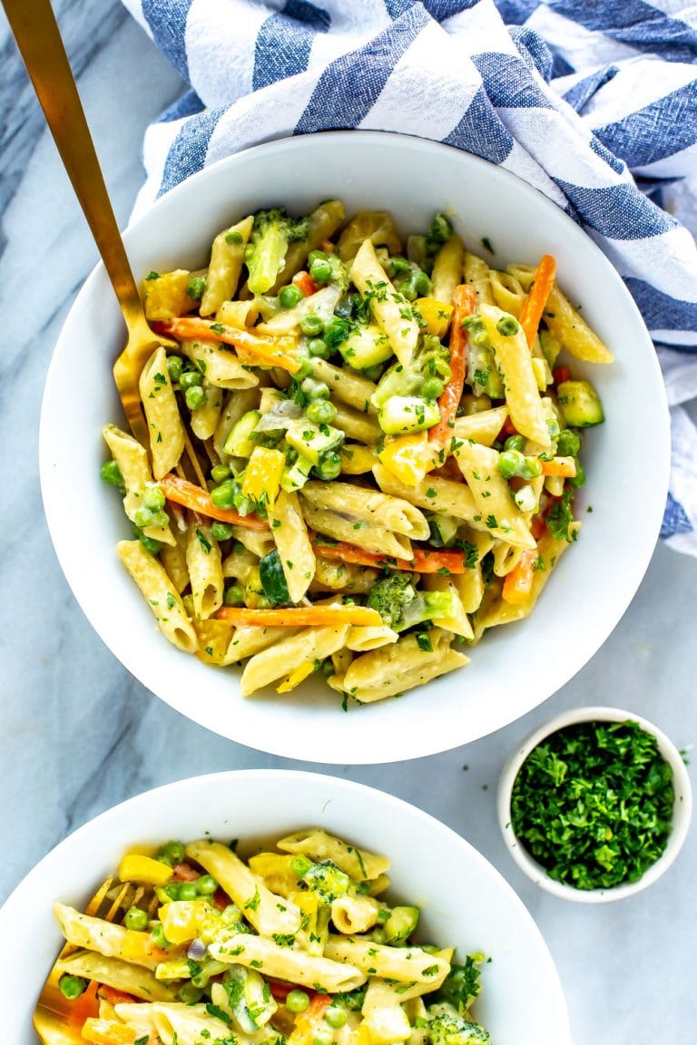 Easy One Pot Pasta Primavera - The Girl on Bloor